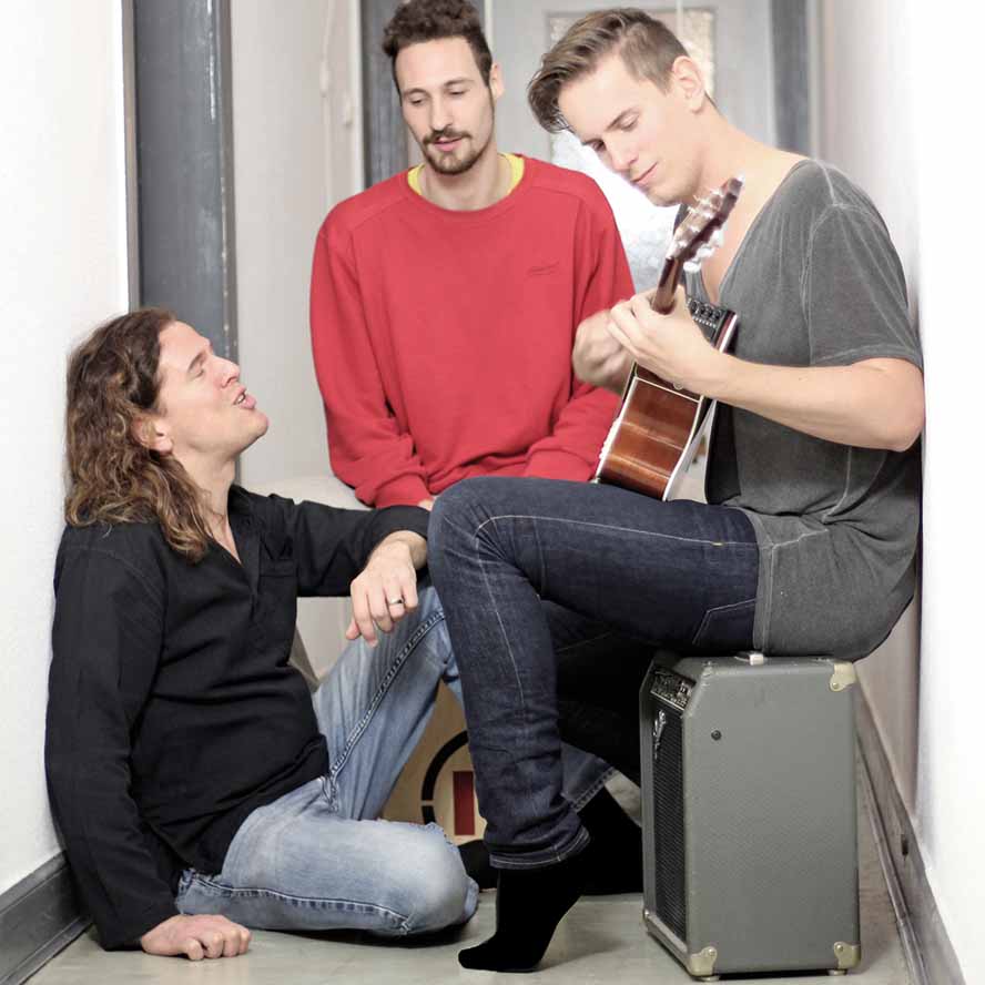 „Levit“: Akustik-Pop-Konzert in der Benefiz-Kulturreihe „2. Freitag“ im ...