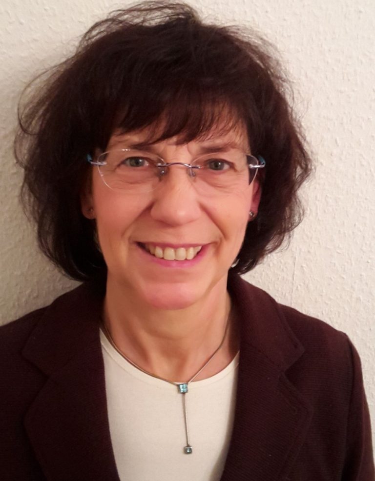 Neue Betriebsleitung der Dortmunder Friedhöfe: Sigrid Müller ist im ...