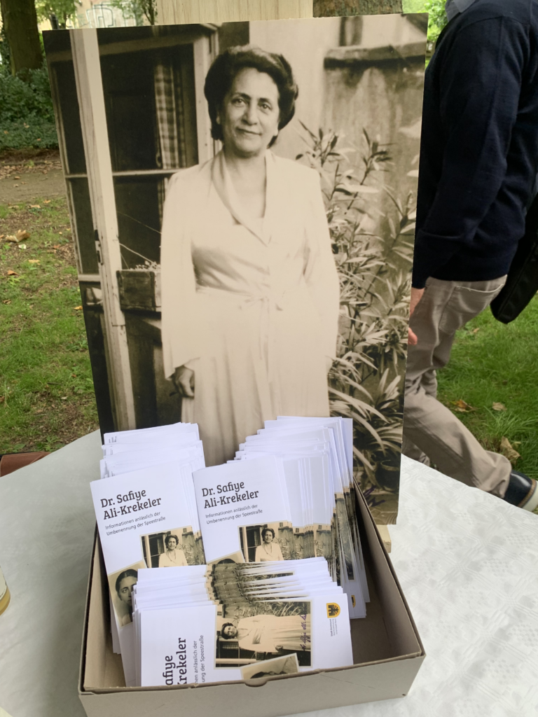 Die Speestraße ist Geschichte: Dr. Safiye Ali-Straße ist nun offiziell ...