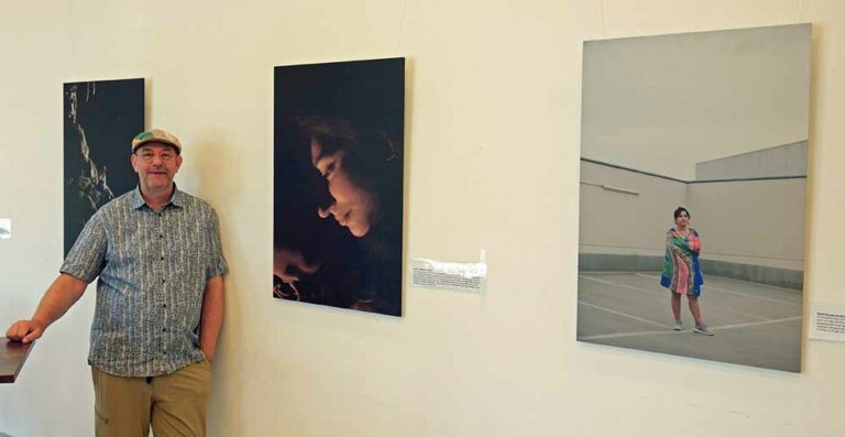 Writers-in-Exile-Foto-Lyrik Ausstellung des deutschen PEN in Dortmund ...