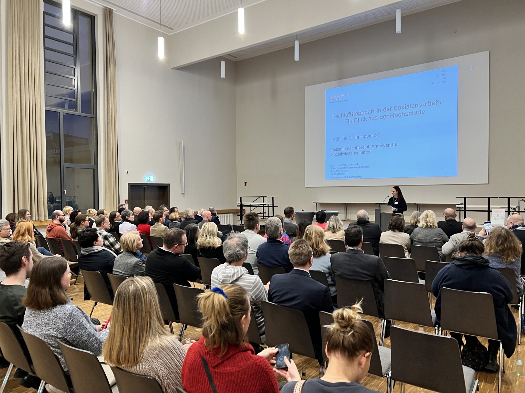 Jahresempfang der Wohlfahrtsverbände: Fachkräftemangel so groß, wie ...