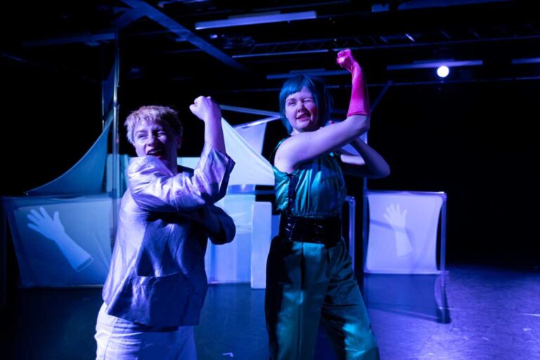 „MIX IT!“ im Kinder- und Jugendtheater Dortmund lädt zu inklusiven ...